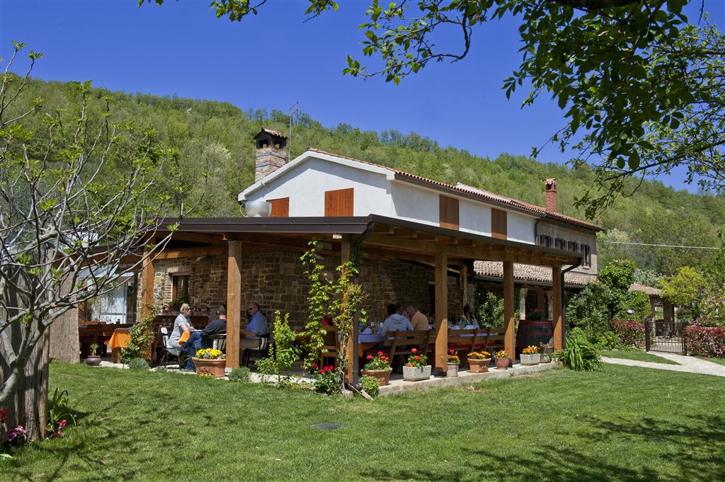 Konoba Stari Podrum in Momjan | Kroatien Reiseführer √