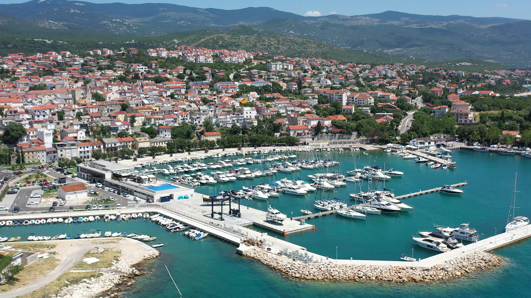 Marina Novi in Novi Vinodolski - Kroatien Marinaführer - Kroati.de √