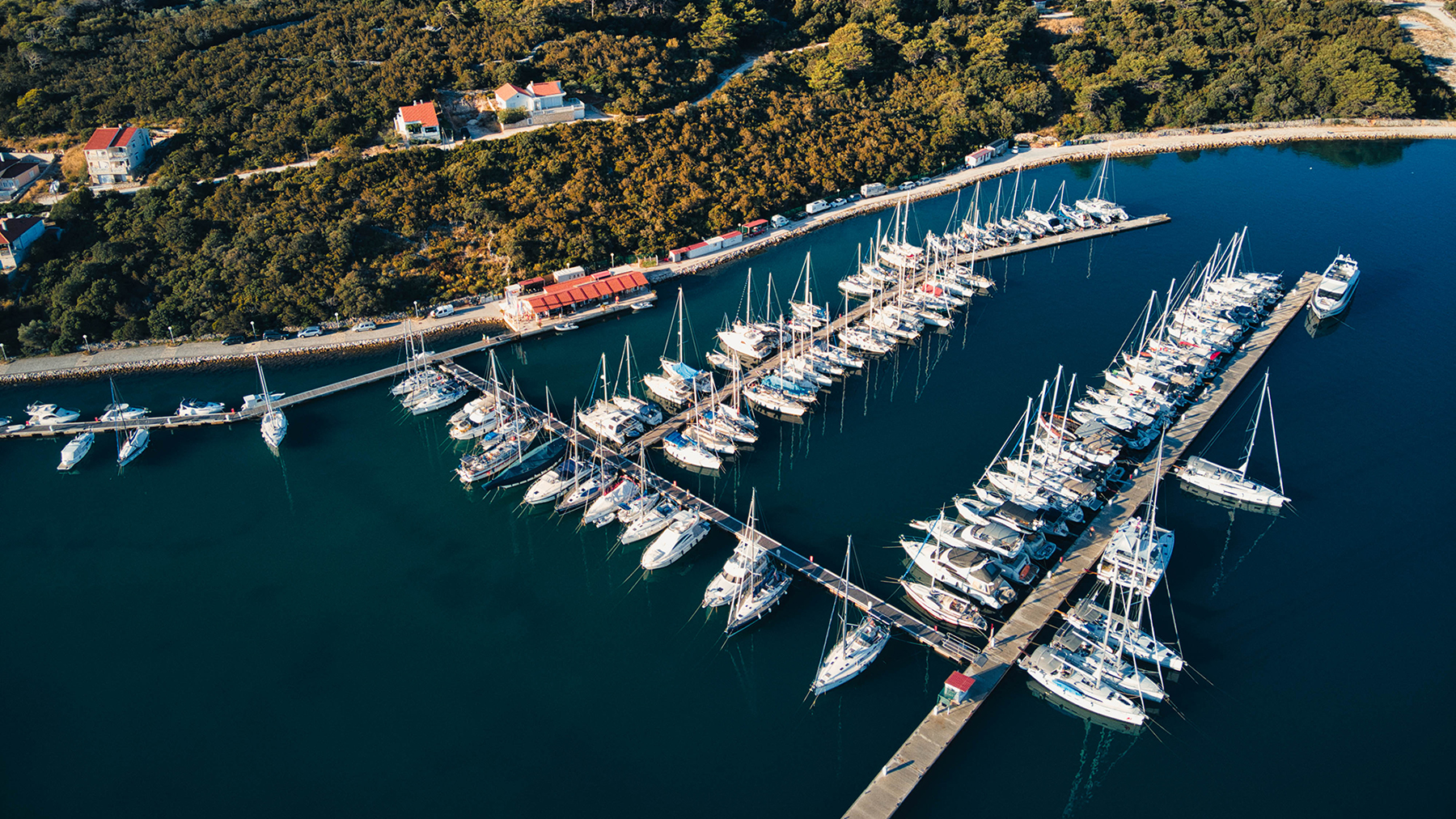 Marina Veli Rat - Insel Dugi Otok - Kroatien Marinaführer √