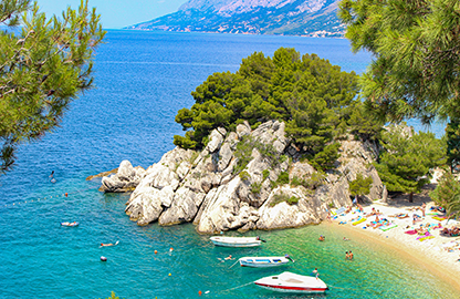 Die schönsten Strände in und um Brela - von Kroati.de √