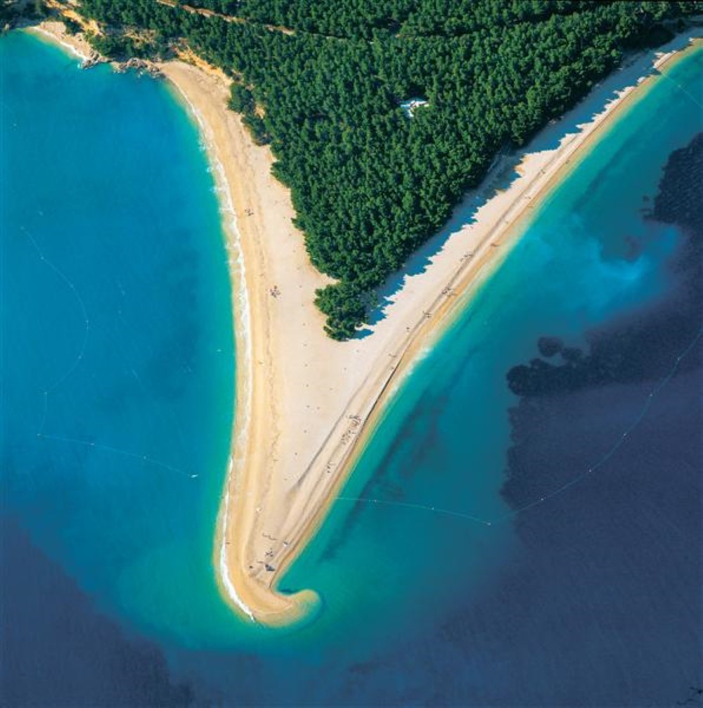 Strand Zlatni Rat - Goldenes Horn von Bol | Kroati.de √