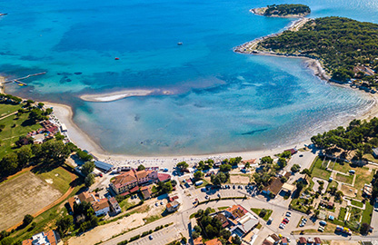 Strand Bijeca in Medulin | Kroatien Strände √