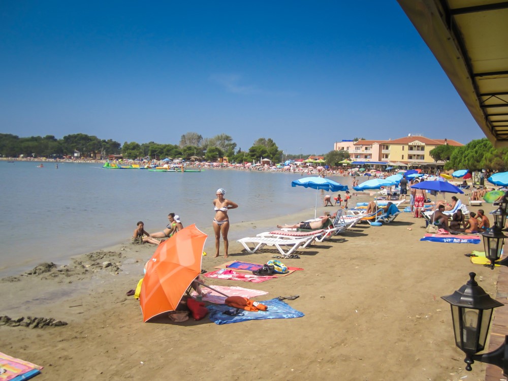 Strand Bijeca in Medulin | Kroatien Strände √