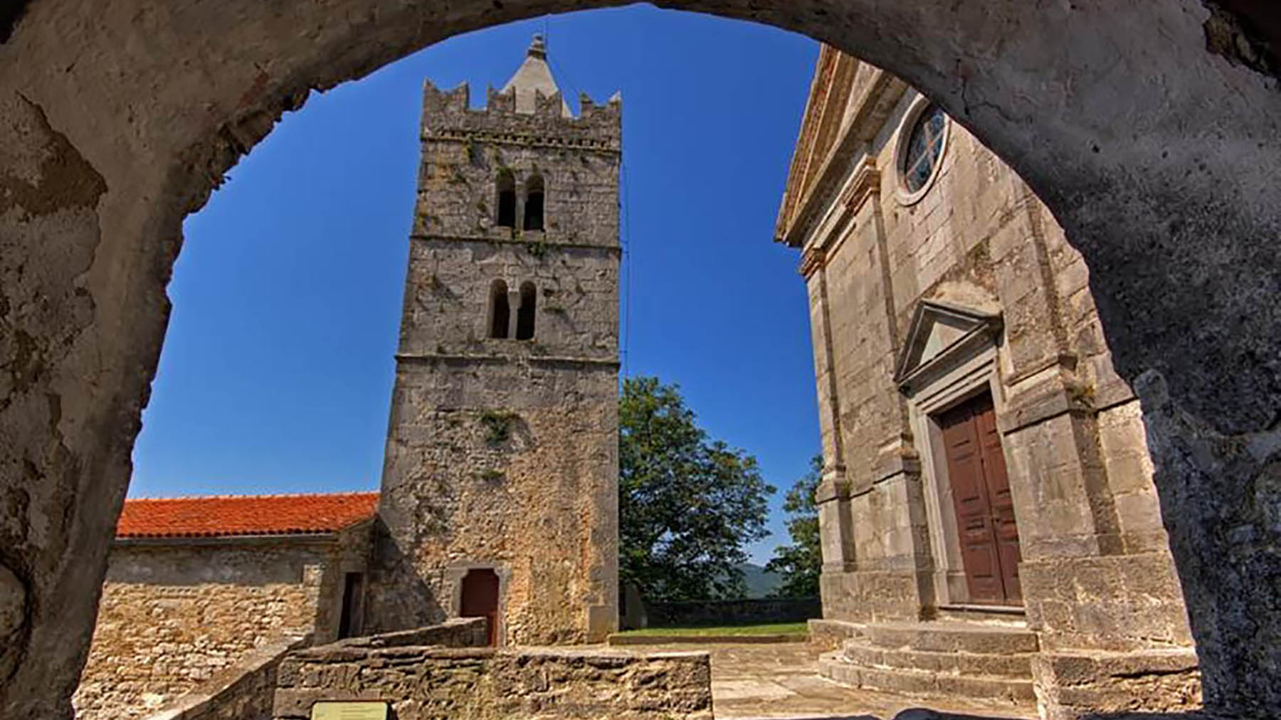 Hum - Kroatien Reiseführer - von Kroati.de √