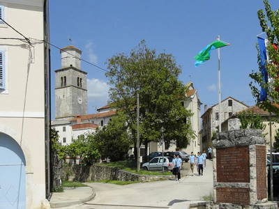 Tinjan - Kroatien Reiseführer - von Kroati.de √