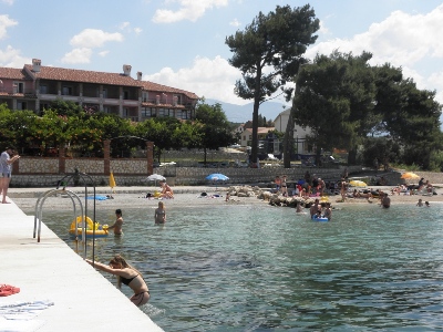 Der Strand am Hotel Depandance in Barbat