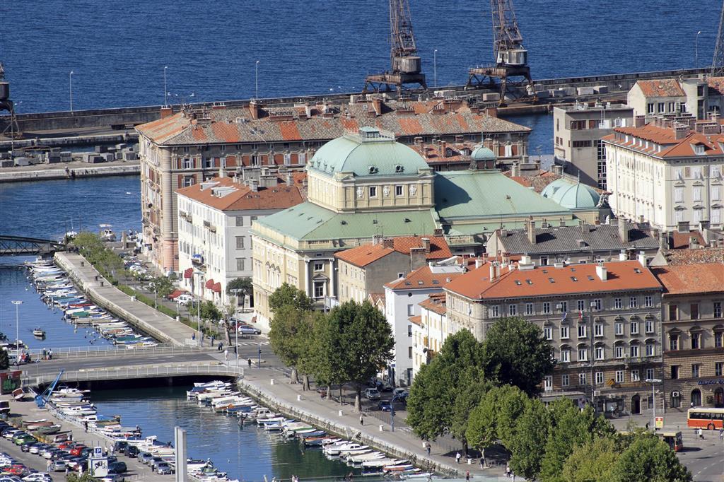 Rijeka - Kroatien Reiseführer √ - Kroati.de