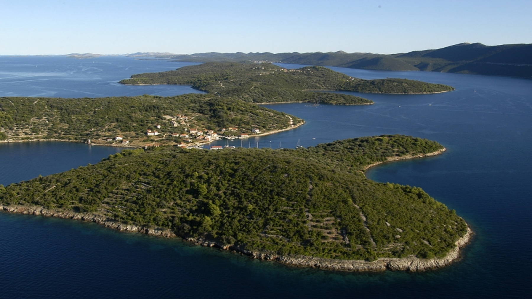 Insel Rava - Kroatien Reiseführer - von Kroati.de √