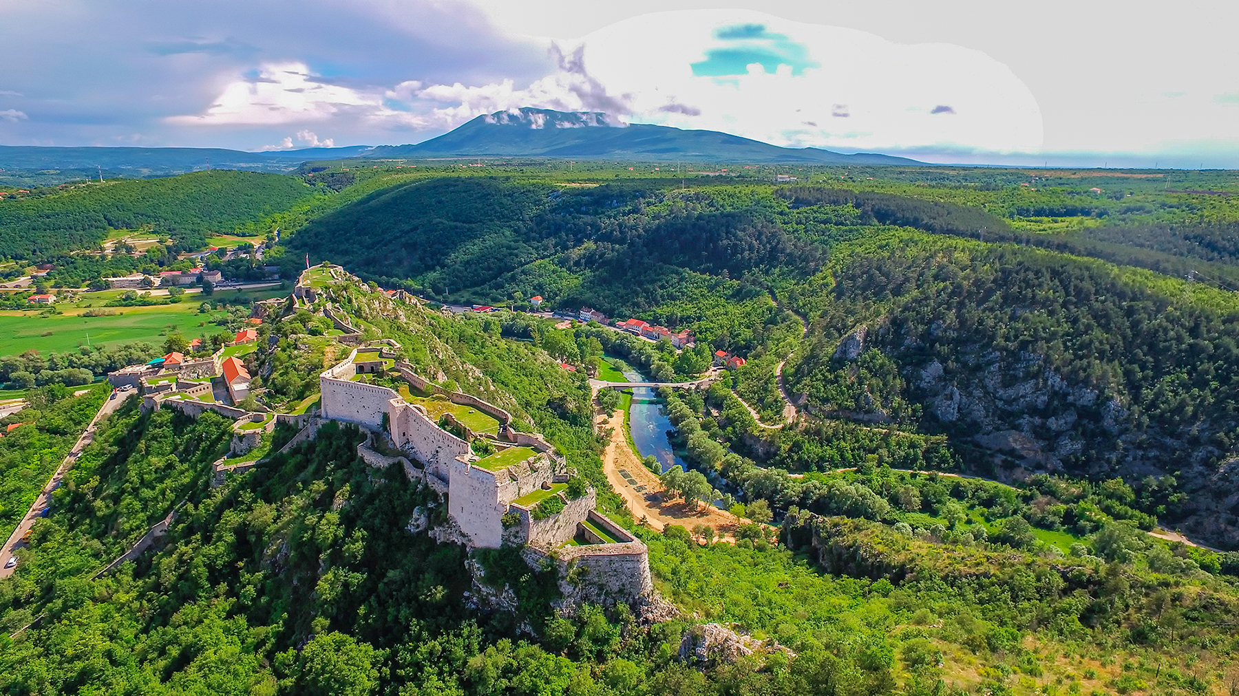 Knin - Kroatien Reiseführer - von Kroati.de √