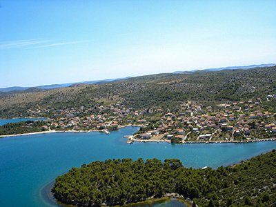 Raslina - Kroatien Reiseführer - Kroati.de √