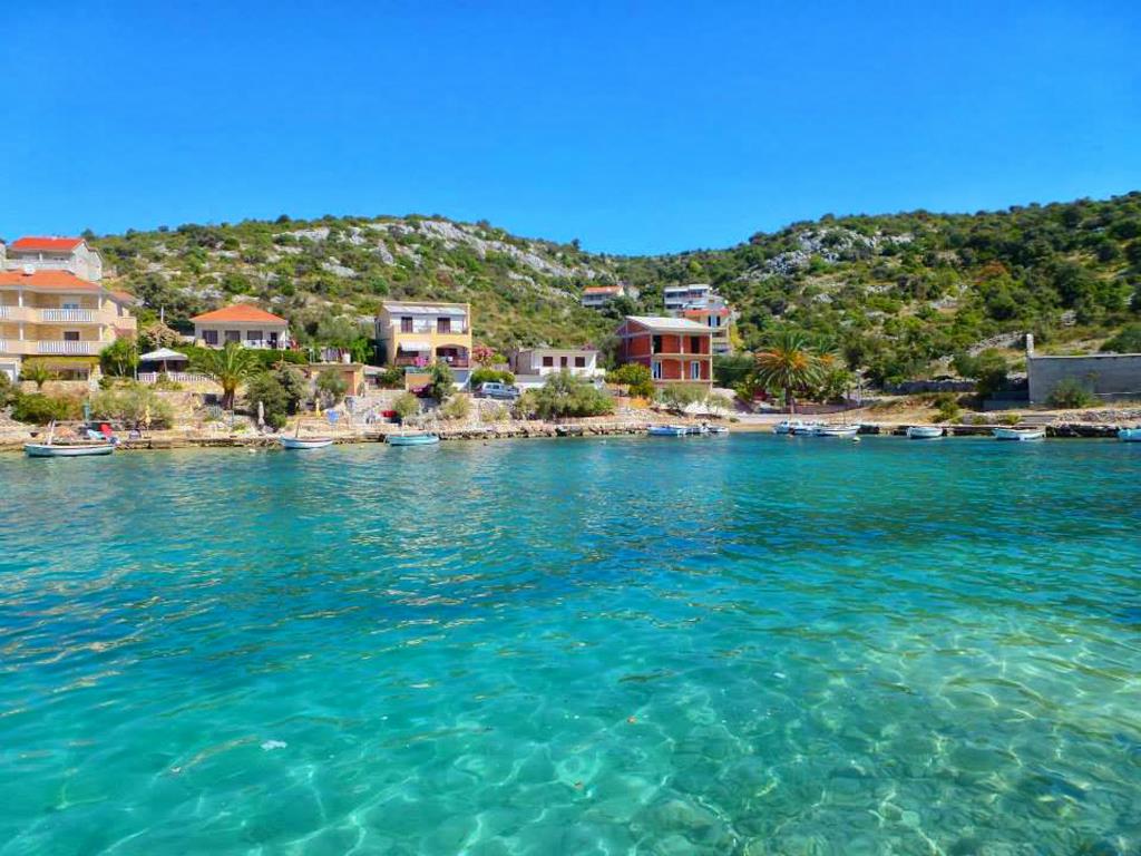 Razanj - Kroatien Reiseführer √ - Kroati.de