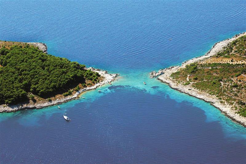 Rogoznica | Kroatien Reiseführer √ - Kroati.de