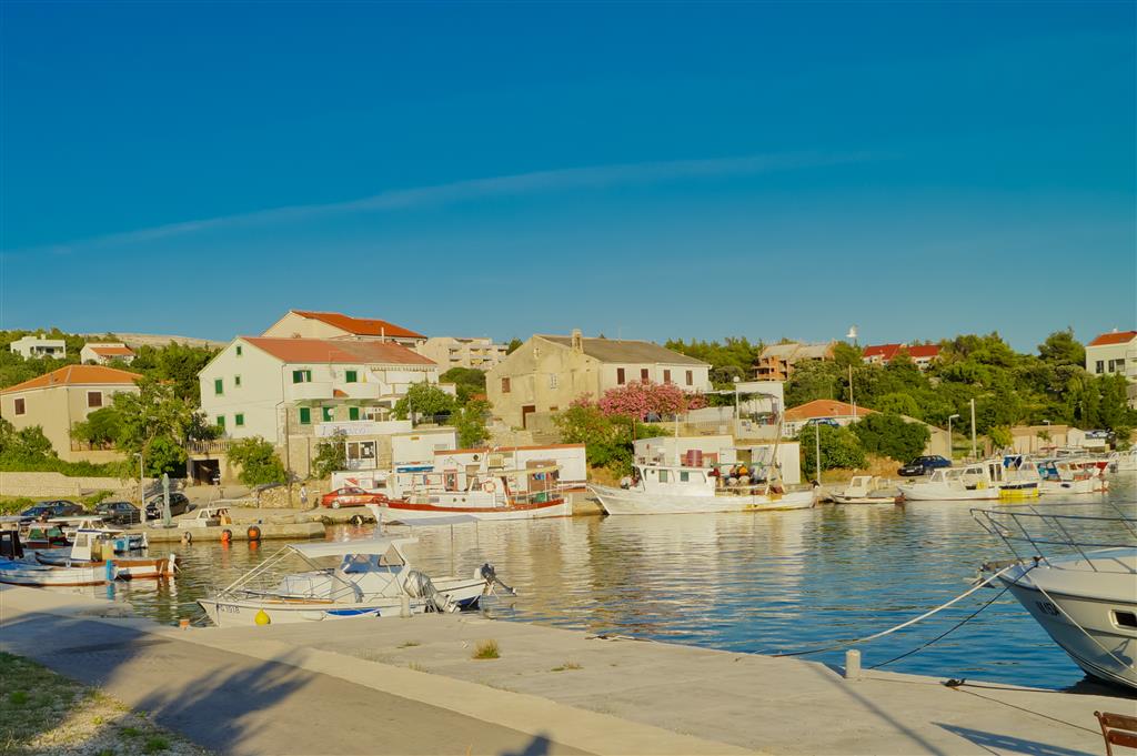 Simuni - Kroatien Reiseführer √ - Kroati.de