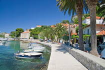 Mlini - Kroatien Reiseführer - von Kroati.de √